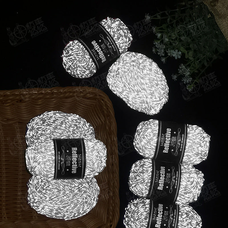 Reflective crochet yarn – Velve